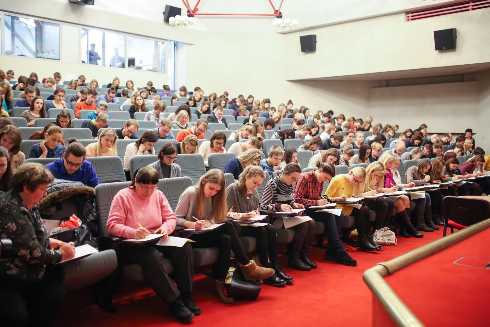 Lithuania holds National Dictation competition - the Lithuania Tribune
